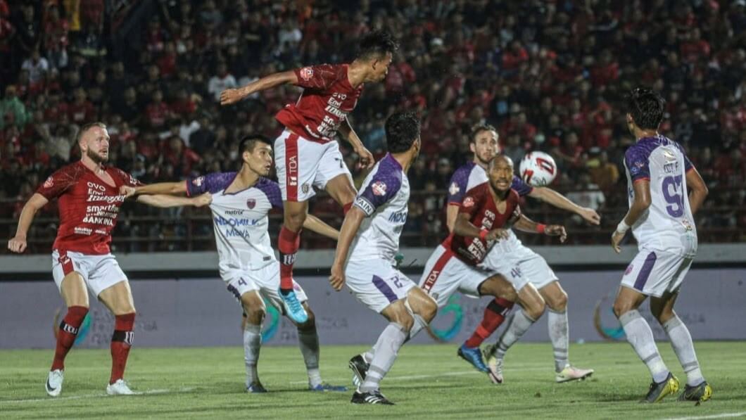 Bantu Tenaga Medis, Bali United Adakan Aksi Penggalangan Dana - RisetKita Bantu Tenaga Medis, Bali United Adakan Aksi Penggalangan Dana - RisetKita
